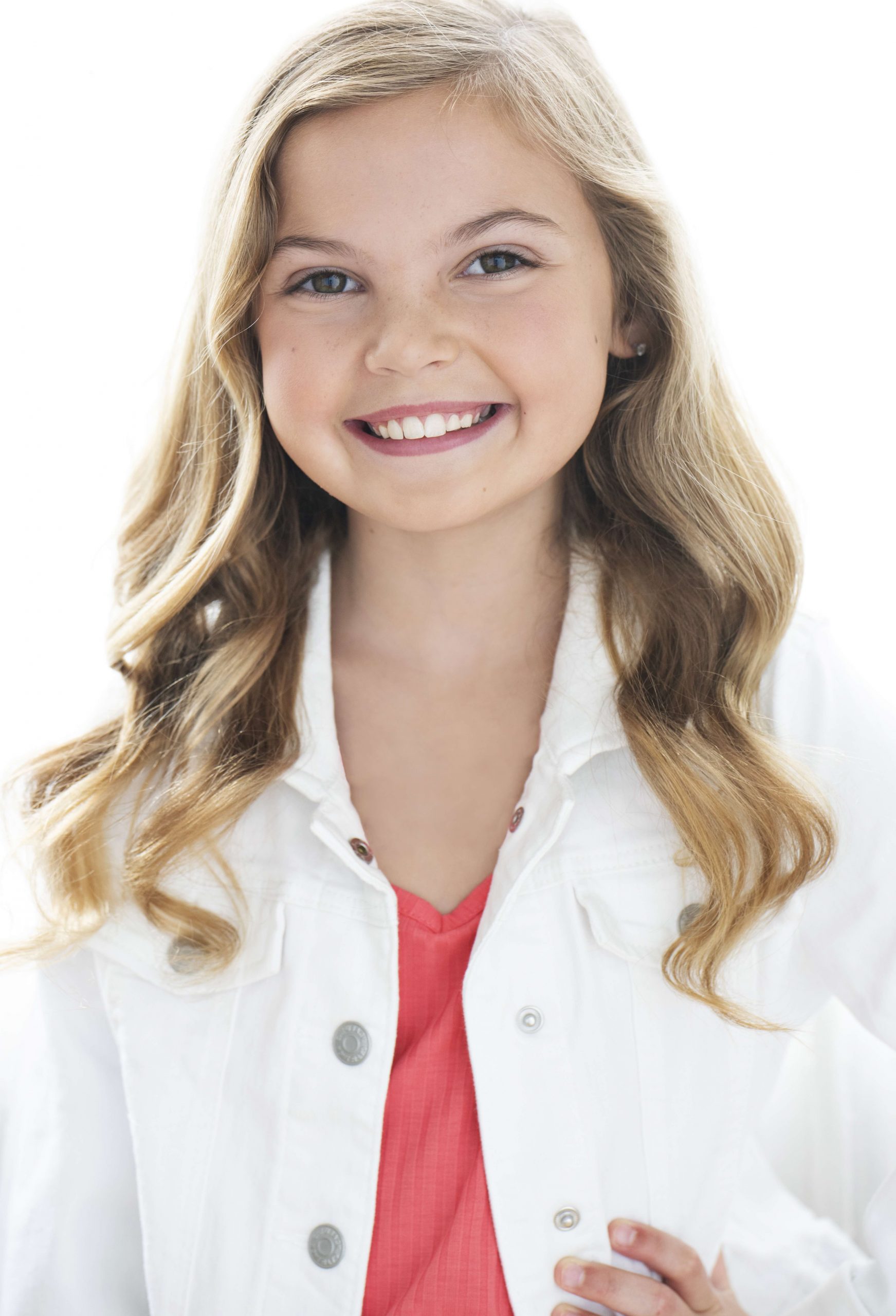 Isabella Weiss's Instagram, Twitter & Facebook on IDCrawl